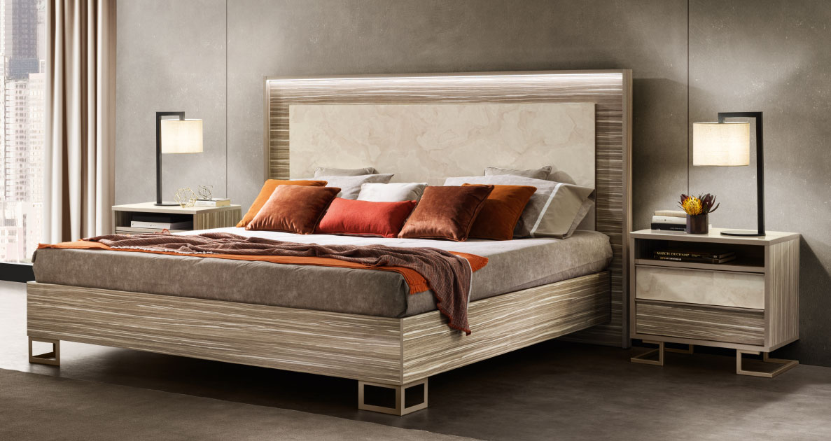 Luce Light Bedroom - Adora